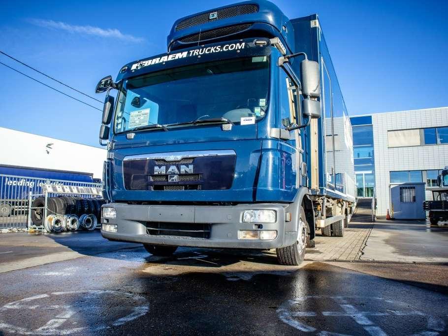 Man TGL 12.220 BL - THERMOKING - Camion frigo in vendita a Handzame da ...