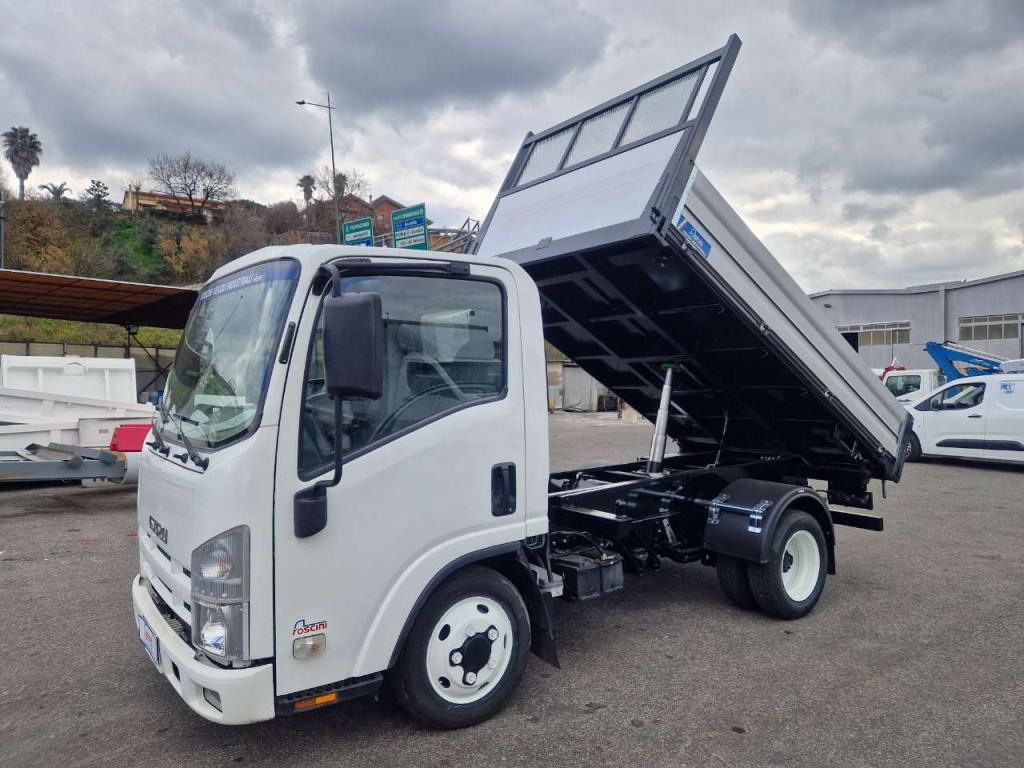 Isuzu NLR85 - Camion ribaltabile fino a 3.5T in vendita a Roma da Roscini Veicoli Industriali