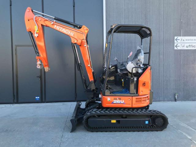 Hitachi ZX26U-6 - Miniescavatore in vendita a Verona da Emme Service Srl