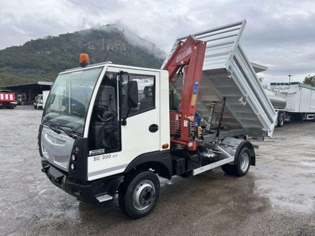 Bucher BU 200 4X2 - Camion ribaltabile con gru in vendita a Napoli da ...