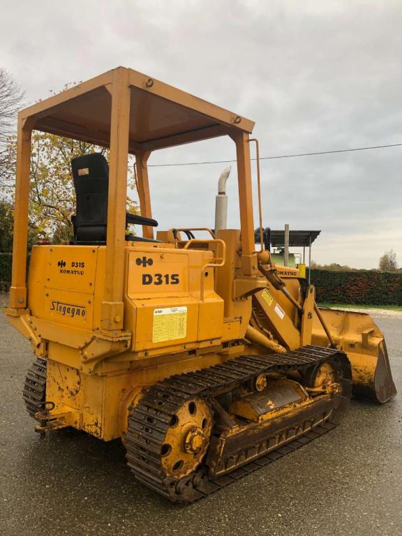 Komatsu D31S-16 - Pala cingolata in vendita a Bologna da BEATRICE S.R.L.