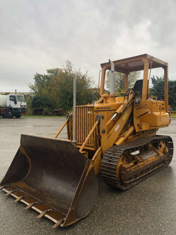 Komatsu D31S-16 - Pala cingolata in vendita a Bologna da BEATRICE S.R.L.