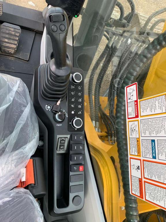 Liugong 926F - Escavatore cingolato in vendita a Bologna da Movinvest Srl