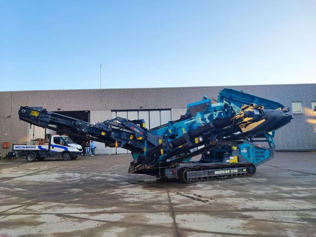 Powerscreen WARRIOR 1200 - Vaglio sgrossatore in vendita a Bergamo da Impianti Industriali Srl