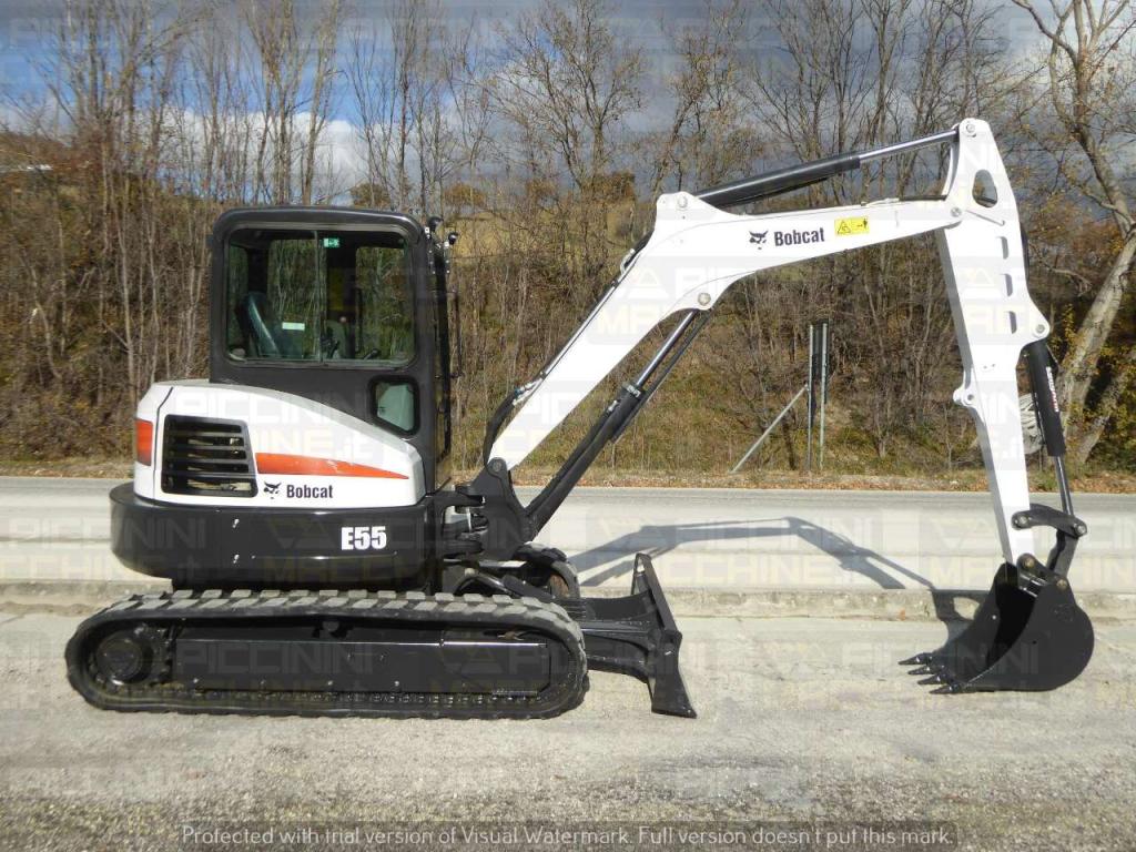 Bobcat E55 - Miniescavatore in vendita a Macerata da Piccinini Macchine Srl